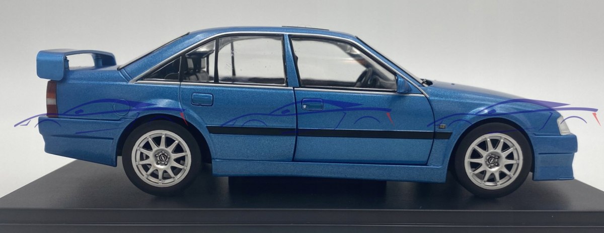 Opel Omega Evolution 500 1991 Model Whitebox 1:24 - WhiteBox | Sklep ...